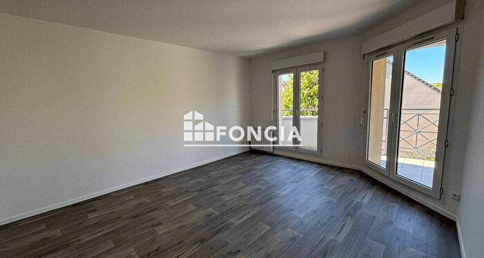 Ouest, Marly-le-Roi : Appartement 2 pièces à louer