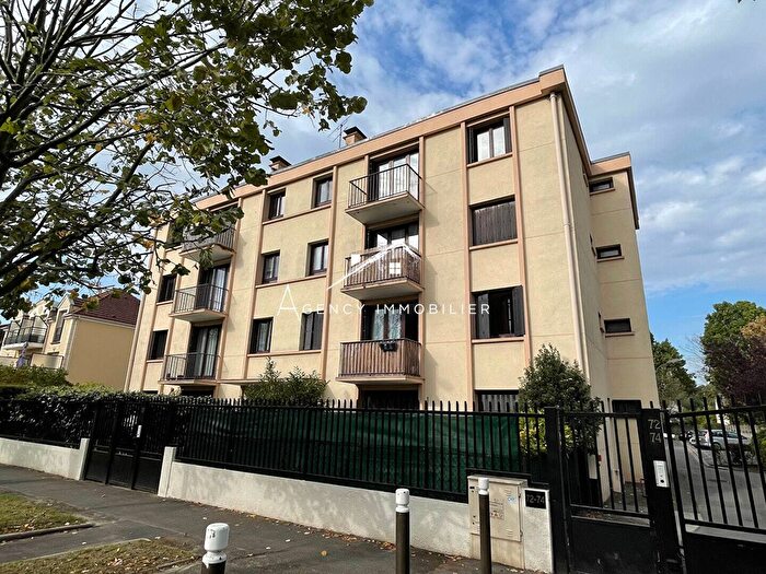 Lac de Sévigné, Livry-Gargan : Appartement 3 pièces à louer