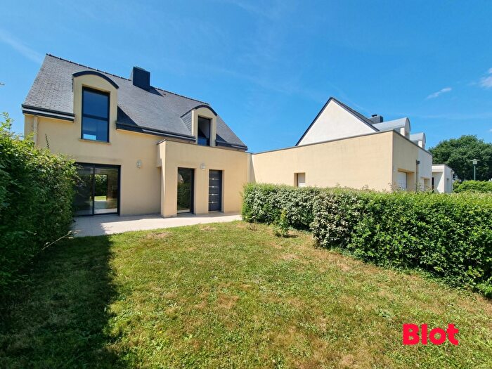 Maison à vendre - Le Rheu - 5 pièces - 3 chambres