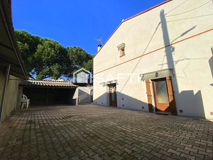 Maison à vendre - Saint-Cyprien, Village, Zone dActivité - 6 pièces - 3 chambres