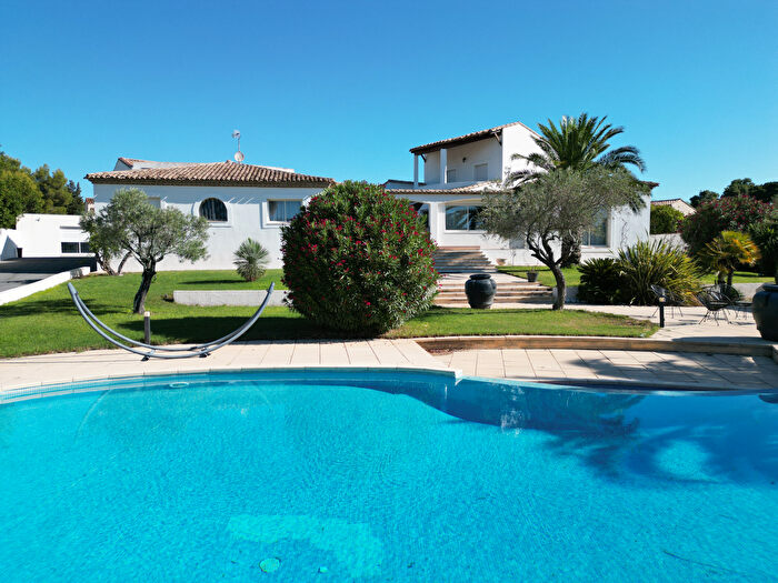 Maison à vendre - Cournonterral - 8 pièces - 6 chambres