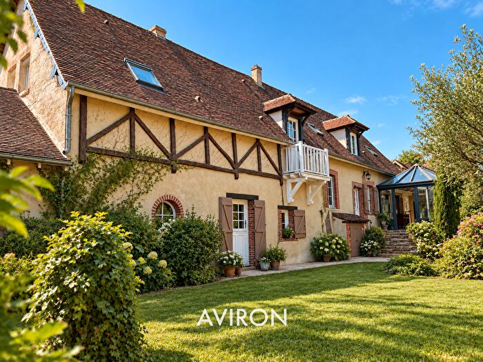 Maison 5 pièces à Néron, à vendre