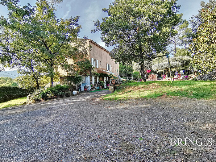 Maison 5 pièces à Rougiers, à vendre