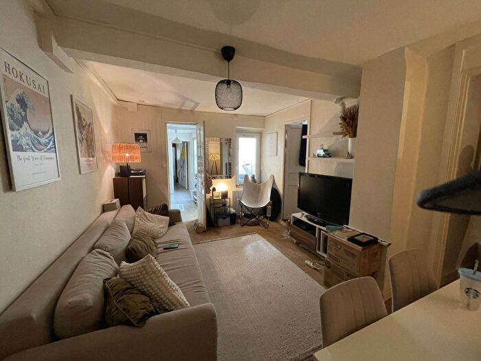 Appartement à louer - Toulouse - 3 pièces - 1 chambre