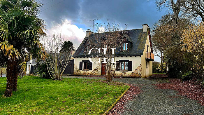 Maison 6 pièces à vendre à Trébry