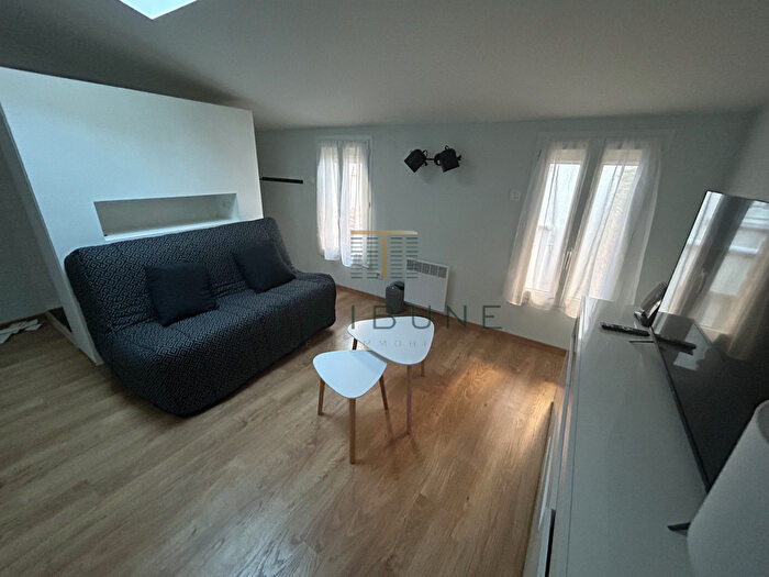 Appartement à louer - Agen, Carnot - 2 pièces - 1 chambre