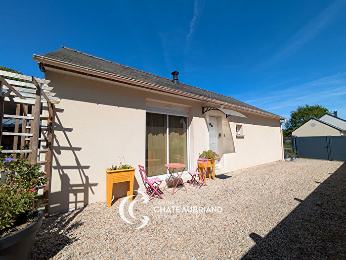 Maison à vendre - Le Tronchet - 4 pièces - 3 chambres