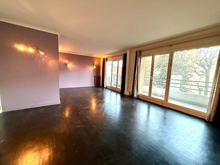 Appartement à vendre - Bondy - 3 pièces - 2 chambres