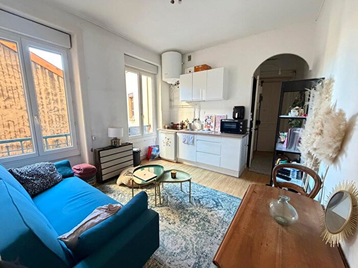 Appartement 1 pièce à louer - Villeurbanne, Zola, Pressence