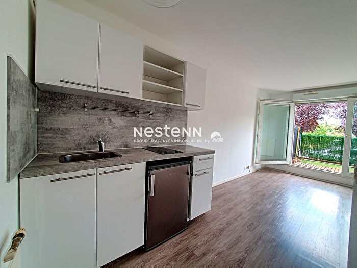 Appartement 1 pièce à louer - Plaisir, Centre-ville, Château