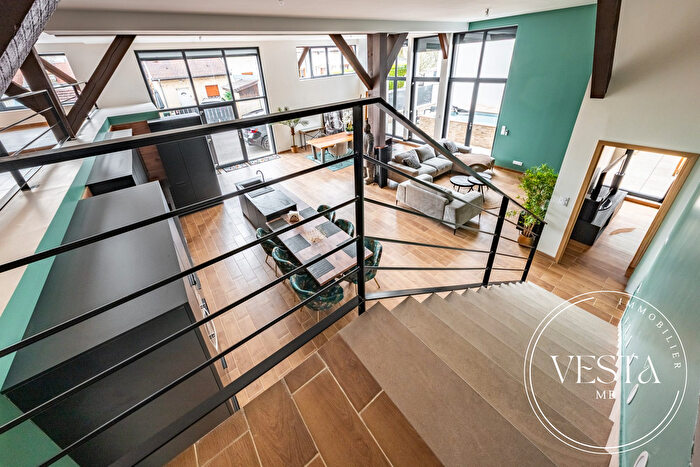 Maison à vendre - Longvic - 8 pièces - 5 chambres