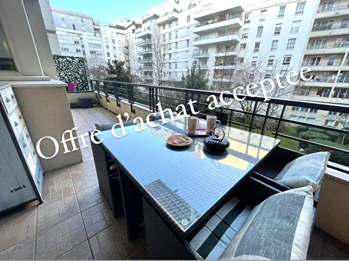Appartement à vendre - Courbevoie, Faubourg de lArche - 2 pièces - 1 chambre