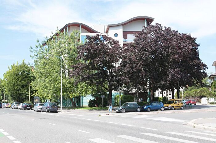 Appartement à louer - Annecy, Centre-ville, Vieille ville, Marquisats - 1 pièce