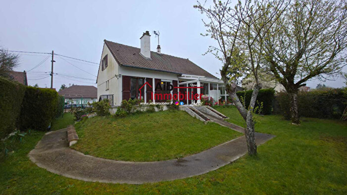 Maison à vendre - Rambouillet, Bel-Air, Racinay, Pierrefite - 6 pièces - 4 chambres