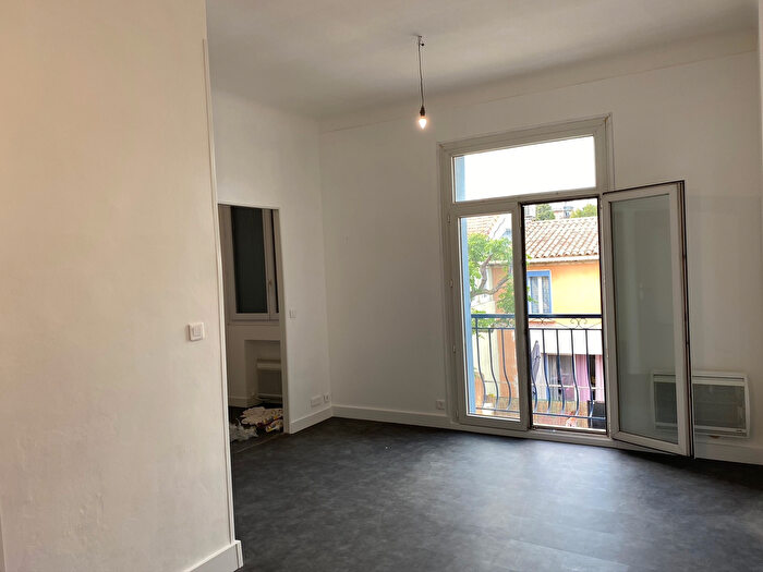 Appartement à vendre - Roquefort-la-Bédoule - 1 pièce