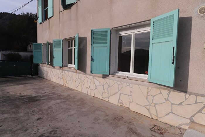 Appartement à louer - Contes - 1 pièce - 1 chambre