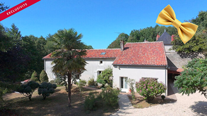 Maison 6 pièces à vendre à Civray
