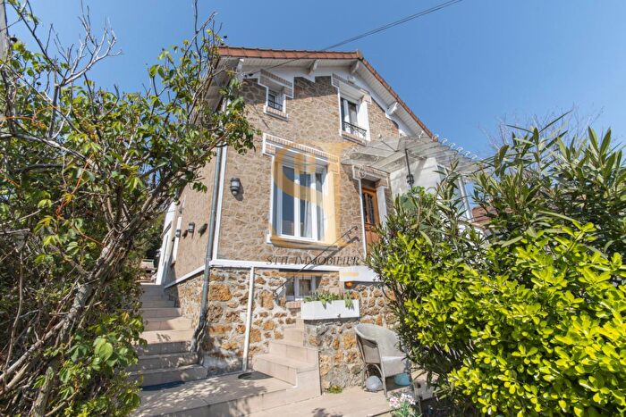 Maison à vendre - Athis-Mons, Mons, Plaine Basse - 7 pièces - 4 chambres