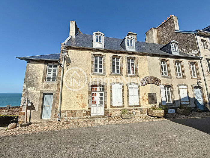 Maison à vendre - Granville, Centre-ville - 8 pièces - 4 chambres
