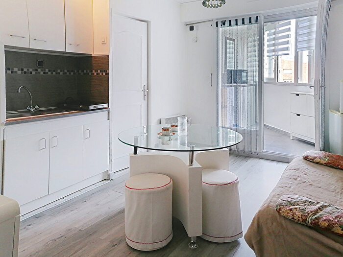 Appartement à louer - Cabourg, Hippodrome, Golf - 2 pièces - 1 chambre