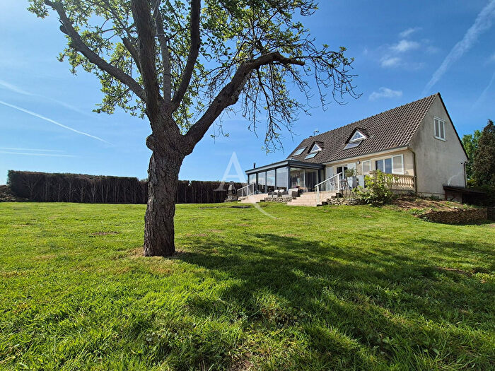 Saint-Fiacre : Maison 7 pièces à vendre