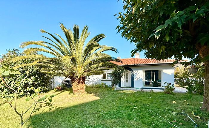 Maison à vendre - Anglet, Montbrun - 4 pièces - 3 chambres