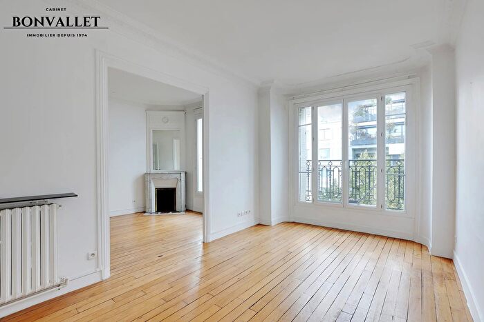 Appartement à vendre - Paris e , Citroën, Boucicaut - 3 pièces - 1 chambre