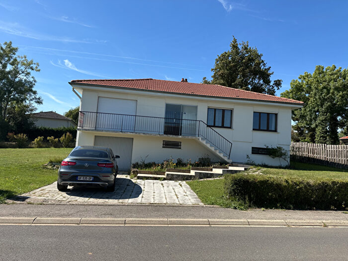 Maison à vendre - Silly-sur-Nied - 5 pièces - 3 chambres