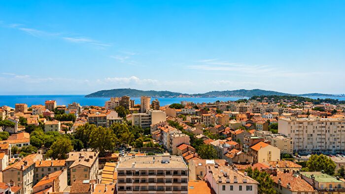 Appartement 3 pièces à vendre à Toulon, Le Port