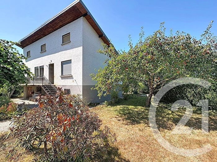 Lougres : Maison 5 pièces à vendre