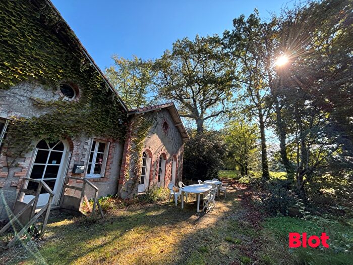 Maison à vendre - Savenay - 9 pièces - 6 chambres