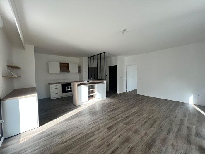 Lamballe, Gare, Penthièvre : Appartement 2 pièces à louer