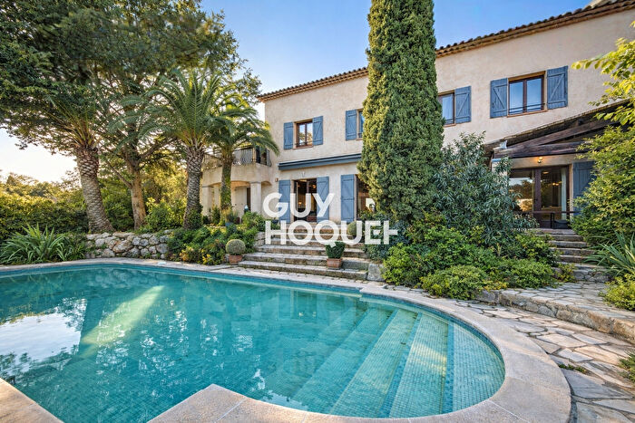 Maison à vendre - Grasse, Saint-Antoine, Aspres, Plascassier - 6 pièces - 5 chambres