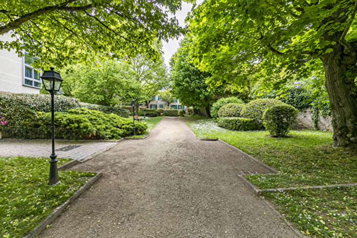 Saint-Germain-en-Laye, Bergette, Debussy : Appartement 5 pièces à vendre