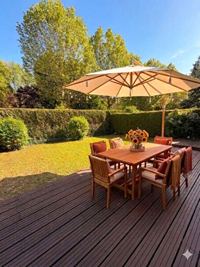 Maison 5 pièces à Le Port-Marly, à vendre