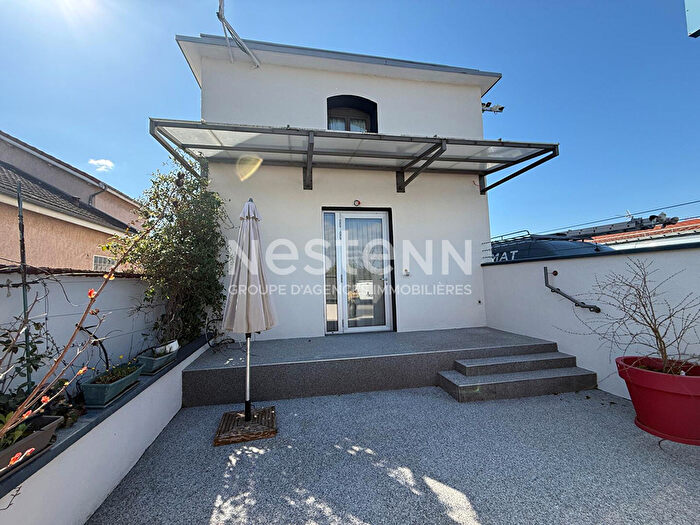 Maison à vendre - Bron, Les Jardins du Fort - 3 pièces - 2 chambres