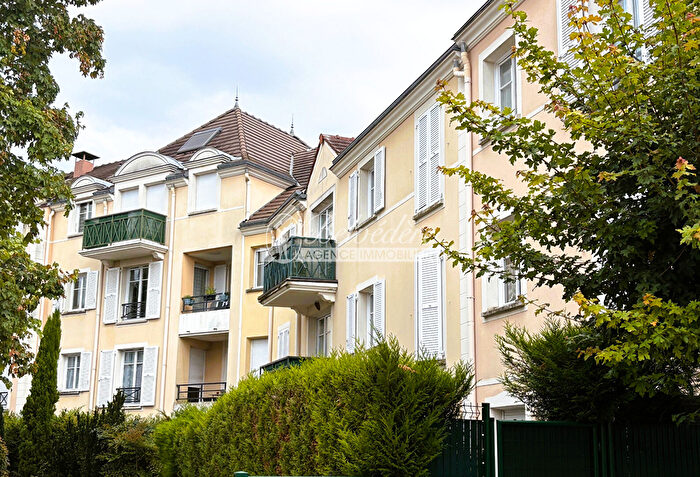 Appartement à vendre - Le Plessis-Bouchard - 3 pièces - 2 chambres