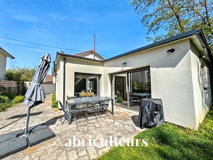 Le Plessis-Bouchard - Maison 5 pièces à vendre