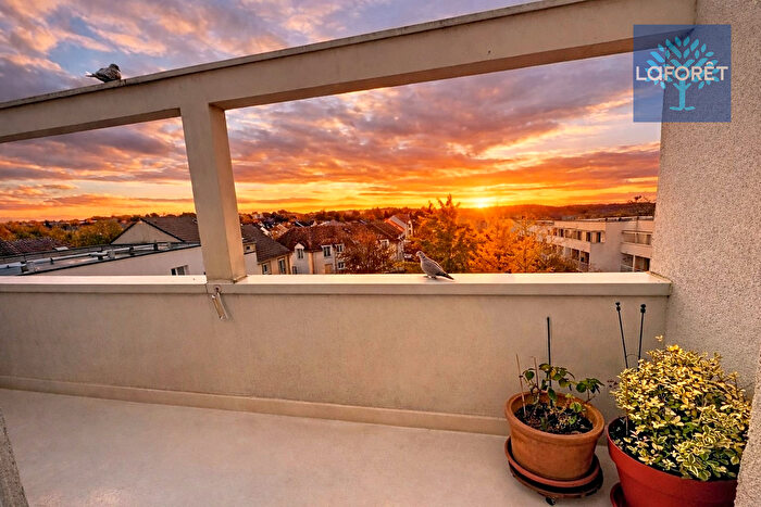 Appartement à vendre - Montigny-le-Bretonneux, Le Plan de Troux - 4 pièces - 3 chambres