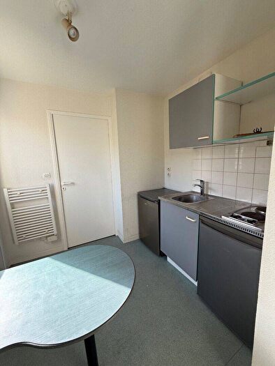 Beaulieu-Maladrerie-Saint Paul, Caen : Appartement 2 pièces à louer