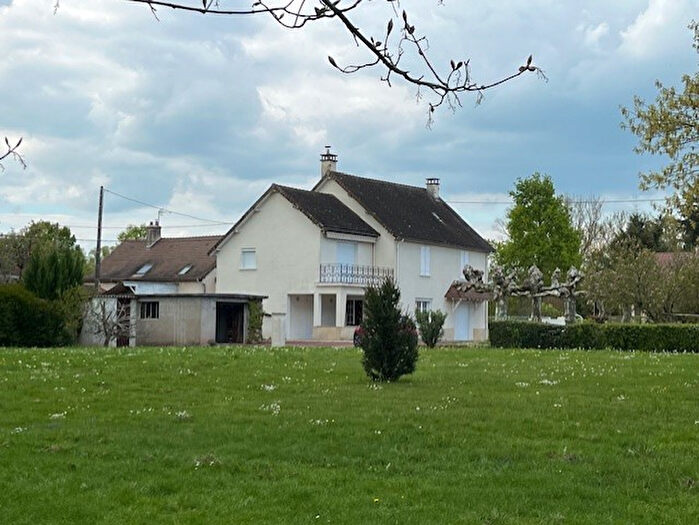 Messey-sur-Grosne - Maison 7 pièces à vendre