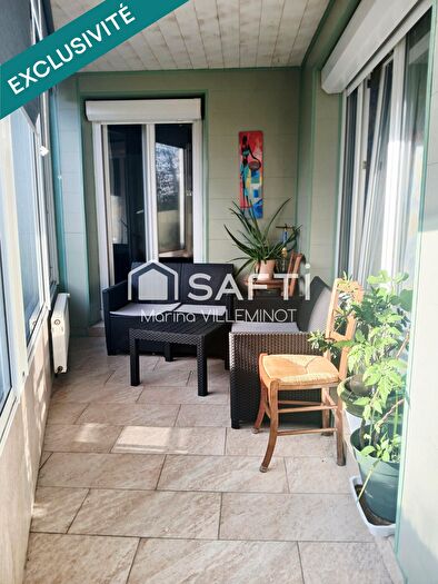 Appartement à vendre - Charleville-Mézières, Ronde Couture - 6 pièces - 3 chambres