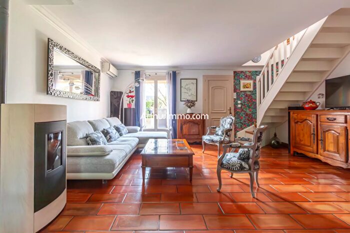 Sucy-en-Brie, Bruyères : Maison 7 pièces à vendre