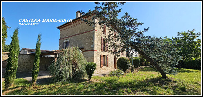 Maison à vendre - Pavie - 6 pièces - 4 chambres