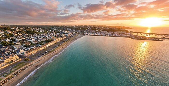 Maison à vendre - Binic - 4 pièces - 3 chambres