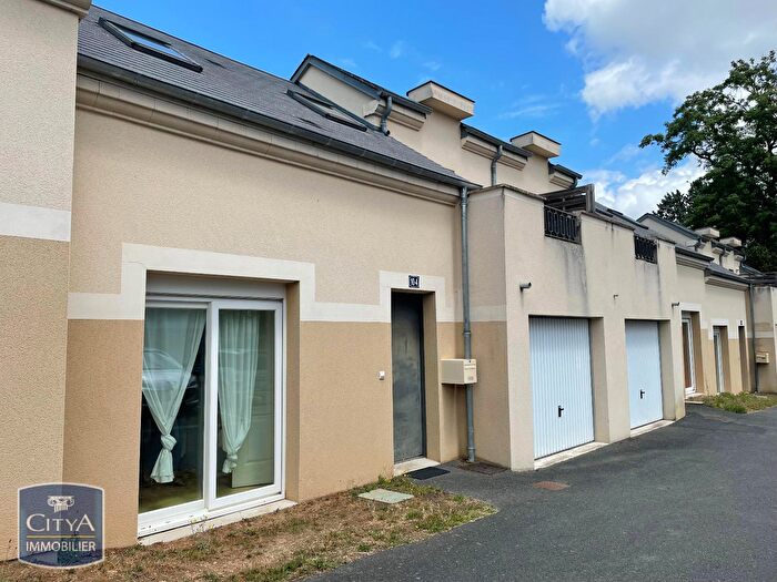 Maison à louer - Bagneux, Saint-Hilaire - 4 pièces