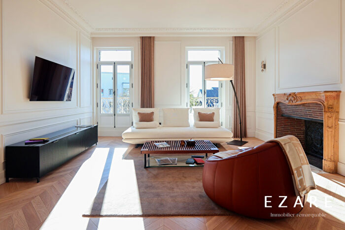 Appartement à vendre - Dijon, Centre-ville - 4 pièces - 2 chambres