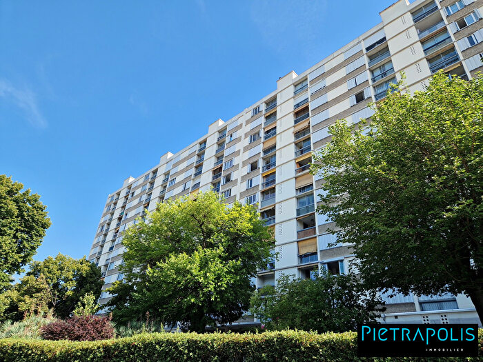 Appartement 4 pièces à vendre à Bron