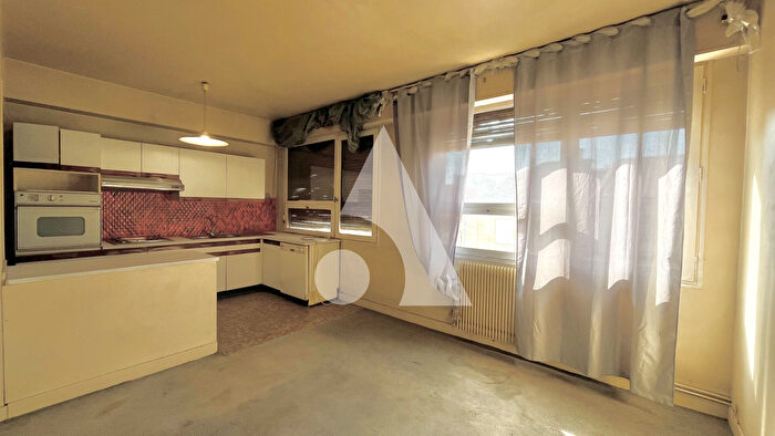 Appartement 3 pièces à vendre - Libourne, Centre-ville, Bastide, Gare