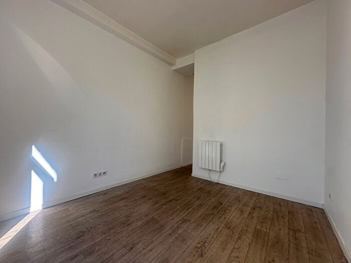 Appartement à louer - Tulle, Centre-ville - 1 pièce - 1 chambre